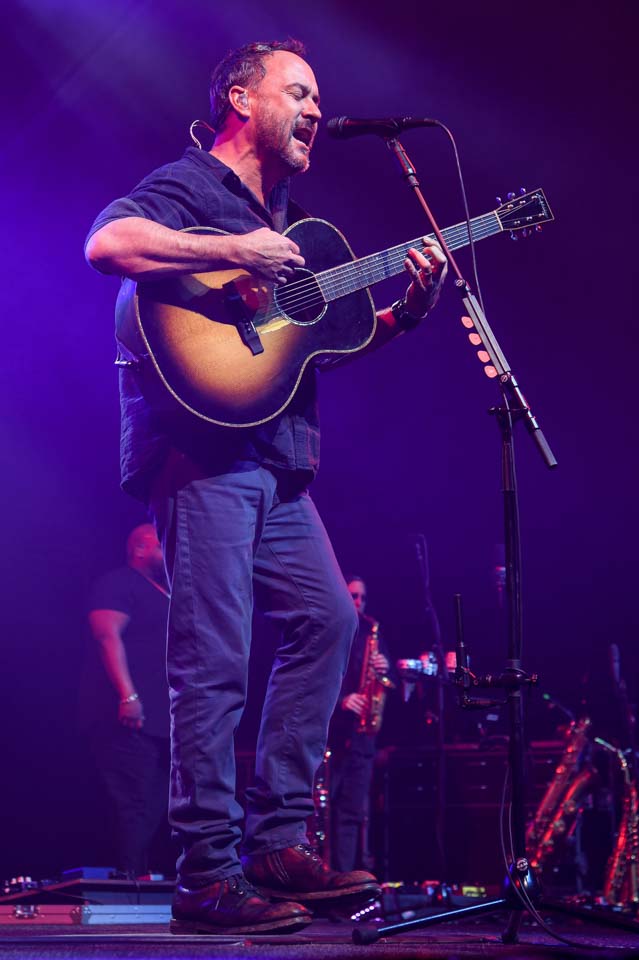 Dave Matthews Band Rocks Omaha - The Review Junkie