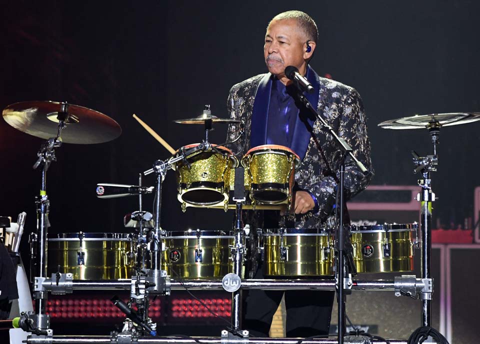 Lionel Richie with Earth, Wind & Fire - The Review Junkie