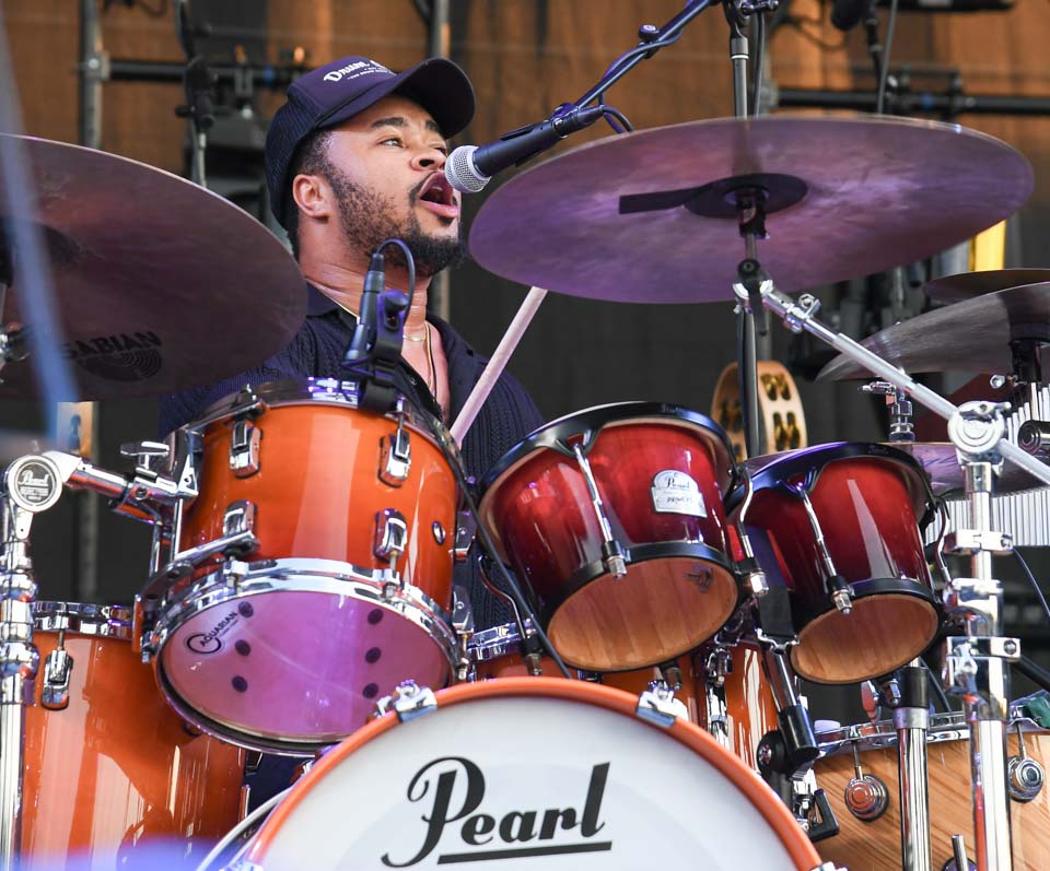 Gary Clark Jr. with Grace Bowers - The Review Junkie