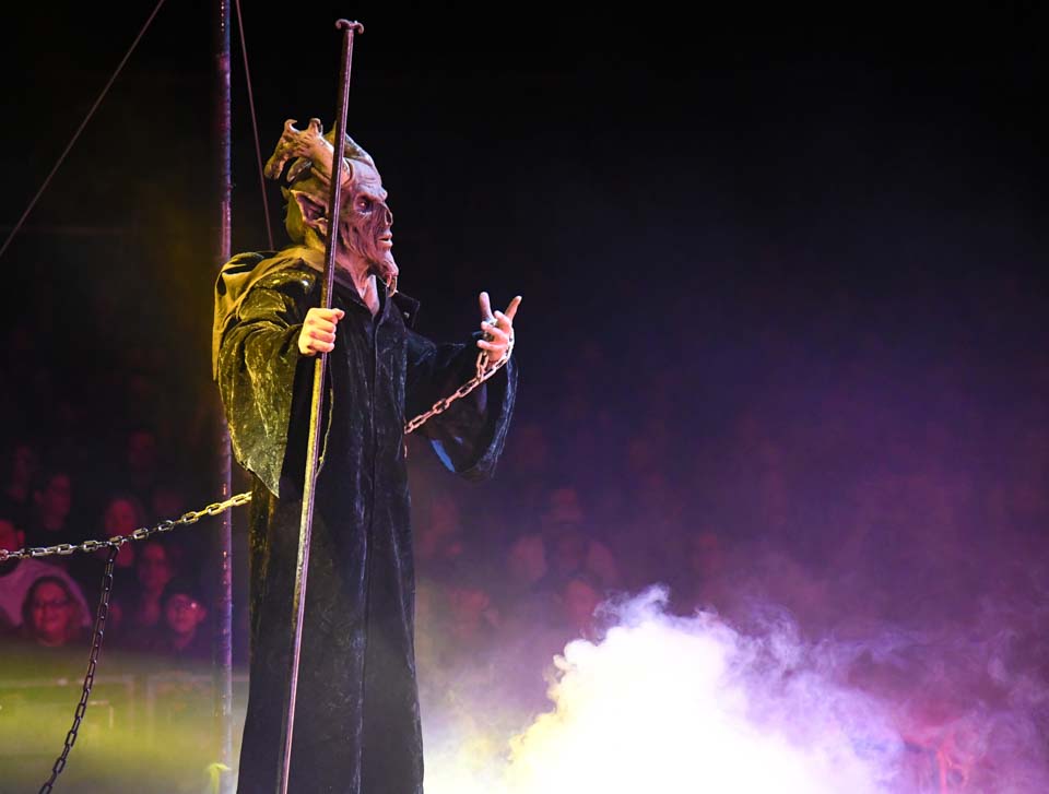 Paranormal Cirque Brings the Thrills! - The Review Junkie