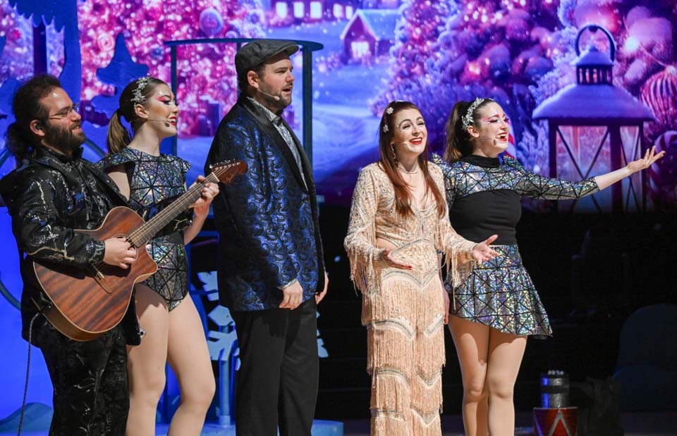 Cirque Musica: Holiday Wonderland 2024 - The Review Junkie
